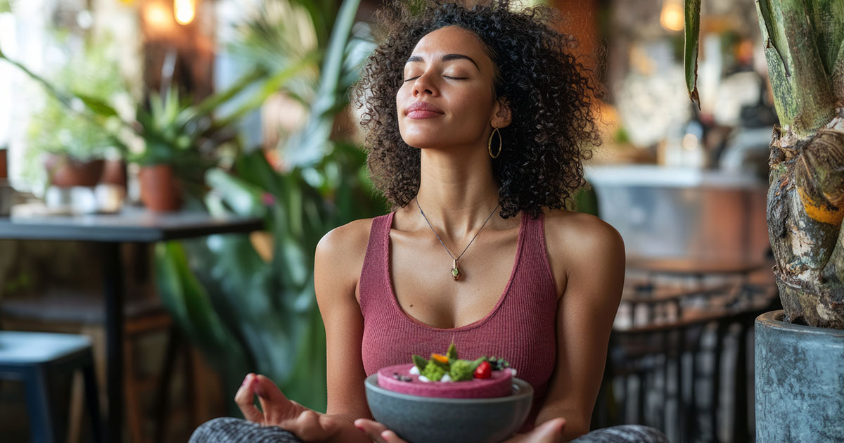 Mindful Eating: A Guide to Practicing Mindfulness with Food ...